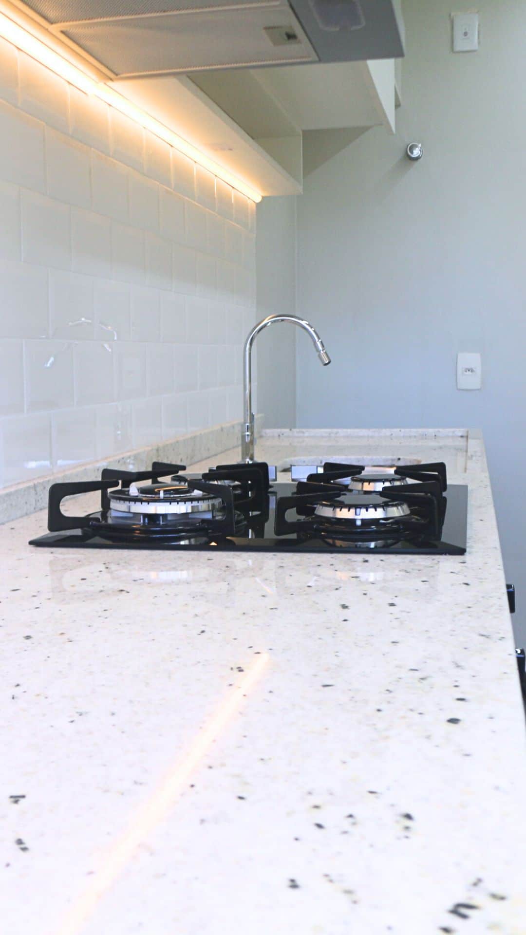 Quanto Custa o m² do granito branco pitaya? (Atualizado 2024) – Quanto ...